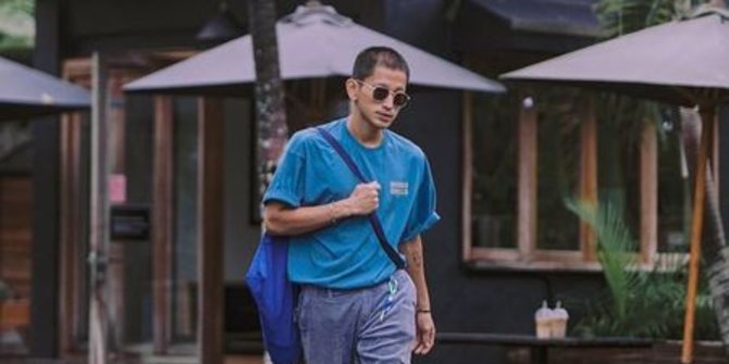 Tampil Beda dengan Rambut Cepak, Intip Potret Bio One yang Bikin ...