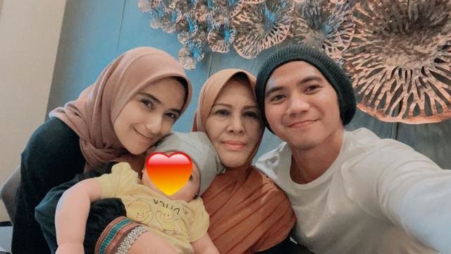 Rizki DA dan Nadya Mustika Asuh Anak Bareng Usai Bercerai, Ini Potret ...