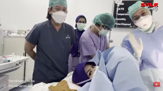 Melahirkan Anak Pertama dengan Sule, Ini 4 Momen Persalinan Nathalie Holscher | merdeka.com