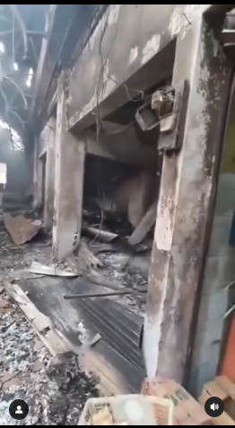 Ajaib! Toko di Pasar Kroya Ini Utuh Padahal Sekitarnya Hangus Terbakar ...