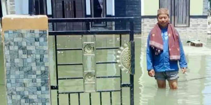 Banjir Rob Landa 5 Desa di Kabupaten Bekasi | merdeka.com