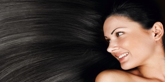 8 Tips Menjaga Kesehatan Rambut Agar Lembut Dan Berkilau Ini
