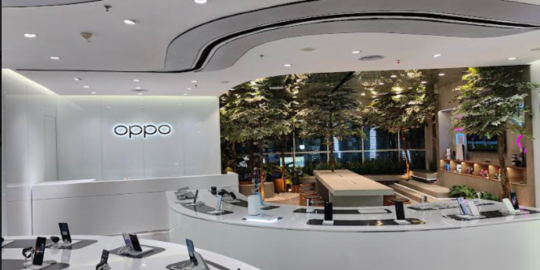 OPPO Buka eXperience Store Pertama di Bandung | merdeka.com