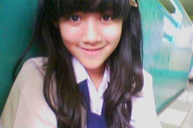 Genap Berusia 26 Tahun, Ini Potret Transformasi Febby Rastanty dari ...