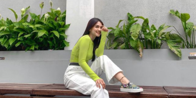 Main di Suara Hati Istri, Intip Perjalanan Karier Mela Amelia | merdeka.com