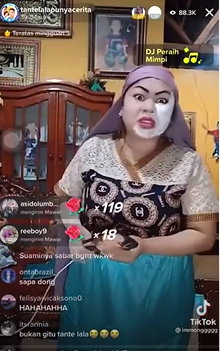 Viral di Media Sosial, Ini Deretan Fakta Tante Lala yang Hobi 'Ngegas' | merdeka.com