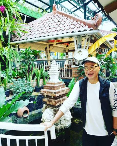 Tetap Eksis di Usia 52 Tahun, Ini 4 Potret Aswin Fabanyo Pemain FTV ...