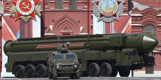 Berapa Banyak Senjata Nuklir Yang Dimiliki Rusia