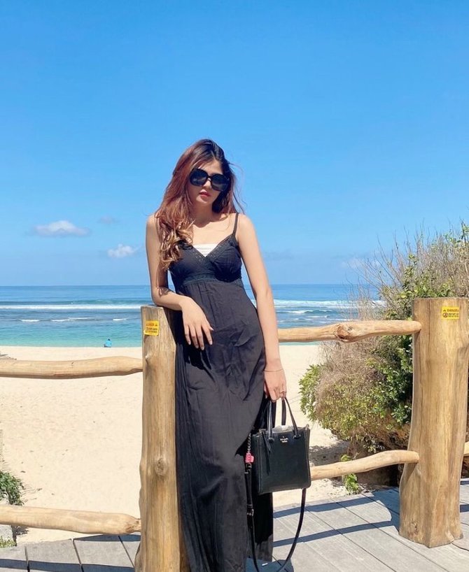 Intip Potret Cantiknya Melsy Delsini, Pemain Pintu Berkah yang Memesona ...