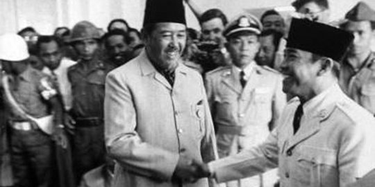 PKI Tak Masuk dalam Kabinet, Bung Karno Marahi Ali Sastroamidojojo ...