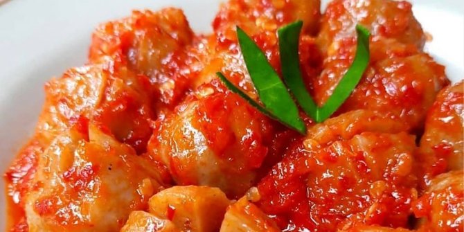 Resep Pentol Mercon Mudah ala Rumahan, Cocok untuk Ngemil dan Usaha | merdeka.com