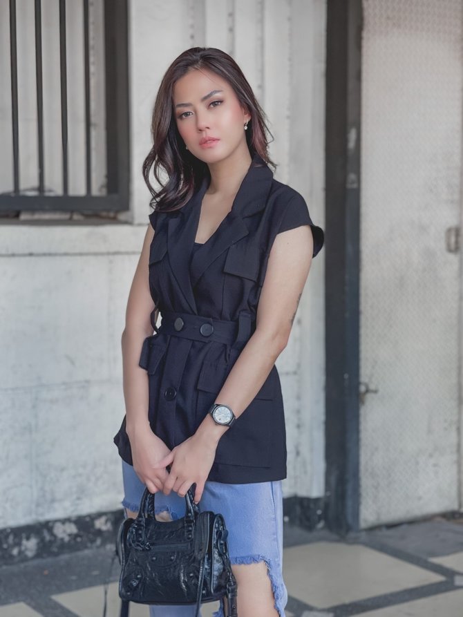 Digosipkan Miring dengan Raffi Ahmad, Respons Nita Gunawan Tuai Sorotan ...