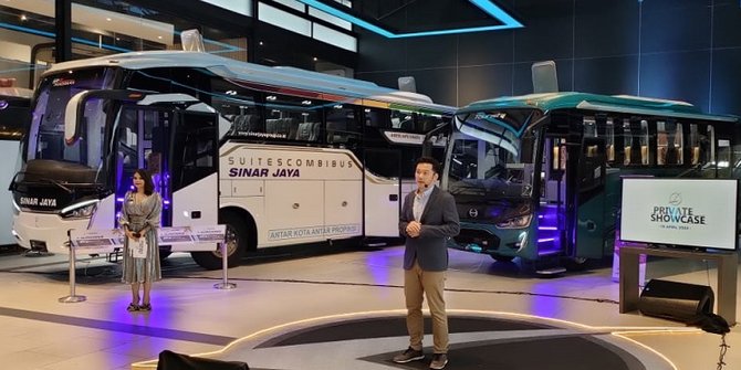 HUT ke-45, Laksana Luncurkan Bus Suite Combi dan Lini Bisnis Baru ...