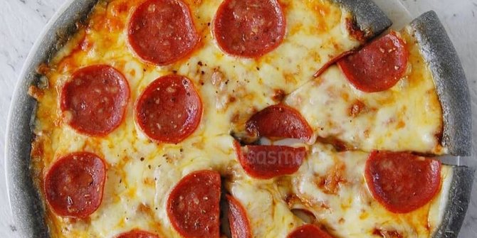 Resep Adonan Pizza Ala Rumahan yang Empuk & Kenyal, Anti Gagal ...