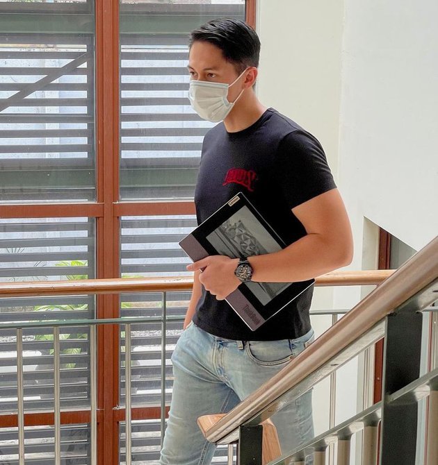 Potret Arsyah Rasyid, Sosok Eksekutif Muda Sukses yang Punya Kehidupan ...