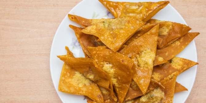 Resep Keripik Pangsit yang Renyah dan Gurih, Anti Gagal Langsung Jadi ...