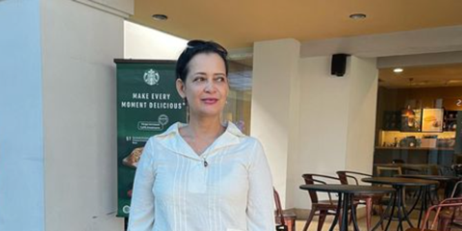 Tetap Eksis di Usia 53 Tahun, Intip Pesona Ivanka Suwandi Pemain FTV ...