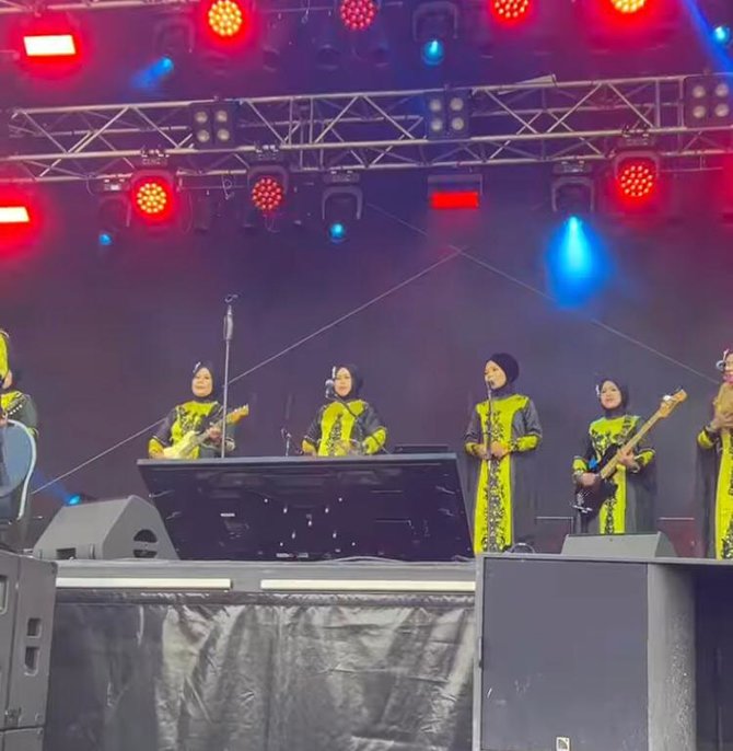 Manggung di Jerman, Ini Perjalanan Karier Grup Kasidah Nasida Ria Asal ...