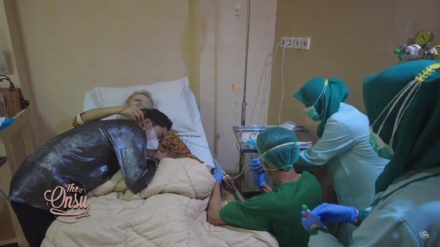 Ditangisi Betrand Peto, Begini Kondisi Terbaru Ruben Onsu yang Kembali Masuk ICU | merdeka.com