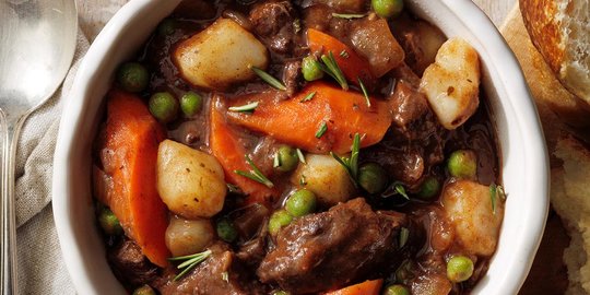 6 Resep Bistik Sapi ala Rumahan Empuk dan Lezat, Mudah Dibuat | merdeka.com