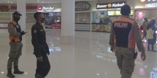 Jual Barang Sitaan Rp500 Juta, Personel Satpol PP Surabaya Ditahan Kejaksaan | merdeka.com