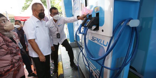 Hadirkan 2 SPKLU di Kantor BNI, PLN Percepat Ekosistem Kendaraan ... Hadirkan 2 SPKLU di Kantor BNI, PLN Percepat Ekosistem Kendaraan ...