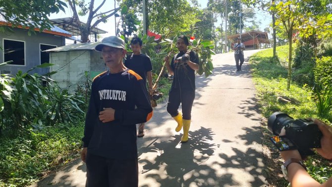 Terima Kalpataru, Ini Kisah Isa Ansori Selamatkan 78 Titik Mata Air ...