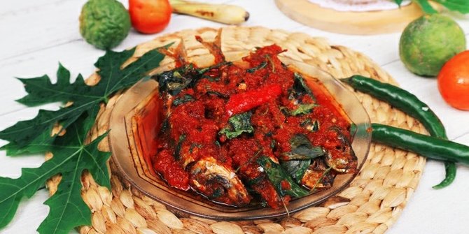 5 Resep Pindang Suwir Pedas, Enak dan Menggugah Selera | merdeka.com