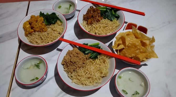 Cara Membuat Mi Pangsit Ala Rumahan, Bercita Rasa Lezat Bak Restoran ...