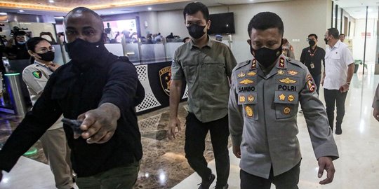 Komnas HAM Sebut Ferdy Sambo Dua Kali Tembak Brigadir J | merdeka.com