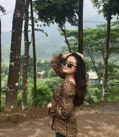 4 Potret Heliya Ramadhani Peserta Dangdut Academy 5, Cantik dan ...