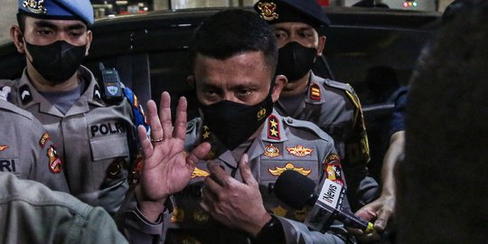 Kasus Ferdy Sambo Bikin Polisi di Lapangan Galau | merdeka.com