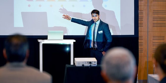 Cara Membuat Presentasi yang Menarik dan Efektif, Perhatikan Bahasa ...