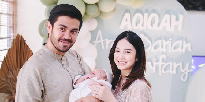 Harmonis, Intip Potret Kompak Bryan Mckenzie 'Cinta Setelah Cinta' dan Keluarga | merdeka.com