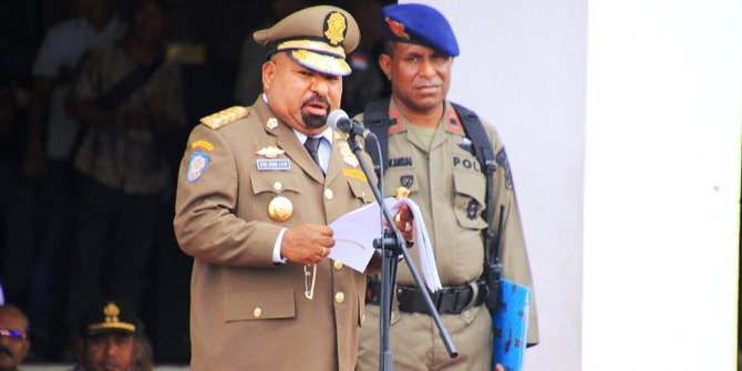 PPATK Blokir Rekening Lukas Enembe | merdeka.com PPATK Blokir Rekening Lukas Enembe | merdeka.com