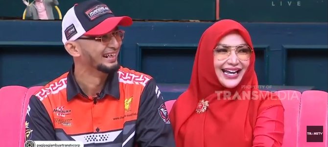 Gugat Cerai Suami, Ini Perjalanan Rumah Tangga Roro Fitria dan Andre ...