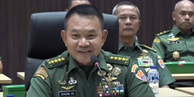 Kasad Dudung: Permintaan Maaf Effendi Simbolon, Saya Terima dengan Lapang Dada | merdeka.com