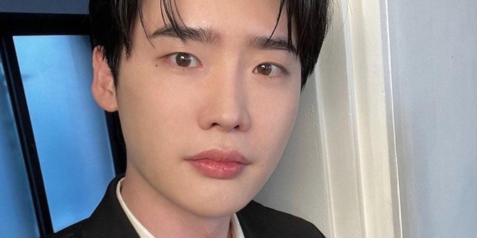 4 Drama Korea yang Dibintangi Lee Jong Suk, Terbaru Big Mouth Bersama Yoona SNSD | merdeka.com