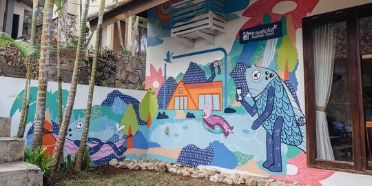 Hadirkan Akomodasi Tematik Eksklusif, Traveloka Gandeng Seniman Visual ...