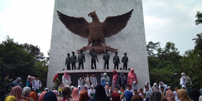 1 Oktober Peringati Hari Kesaktian Pancasila, Ini Bedanya dengan Hari ...