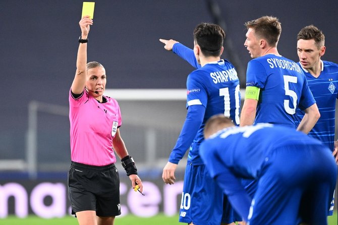 Tiga Wasit Wanita Bakal Pimpin Laga Piala Dunia 2022 Qatar, 1 Berasal ...