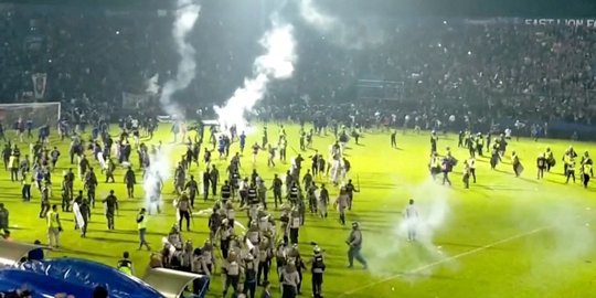 Polri Akui Ada Gas Air Mata Kedaluwarsa yang Dipakai di Stadion ...