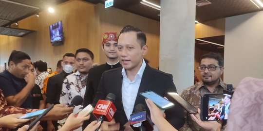 AHY soal Jadi Cawapres Anies: Kalau Ada Sesuatu yang Baik Kita Amini Saja | merdeka.com