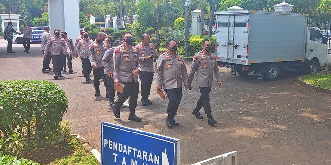 Ketika Para Jenderal Polisi Tanpa Tongkat Komando | merdeka.com