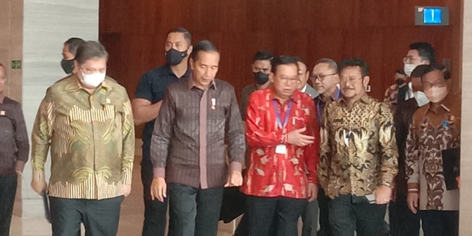 Jokowi Optimis Ekonomi Kuartal III-2022 Tumbuh di Atas 5,4 Persen | merdeka.com