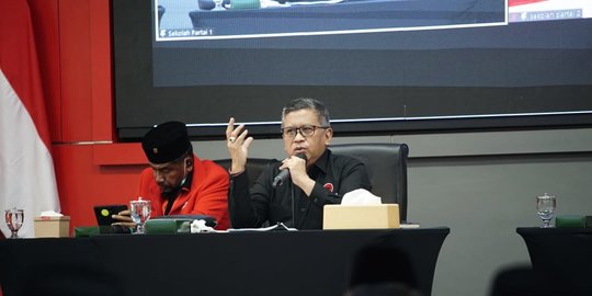 Sekjen: PDIP Tidak Pernah Provokasi Presiden untuk Reshuffle Kabinet | merdeka.com