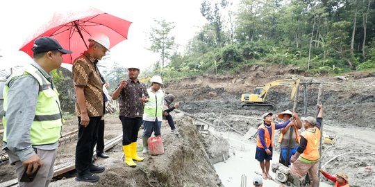 Ganjar Cek Pembangunan Embung di Kendal, Lahannya Hasil Hibah Warga ...