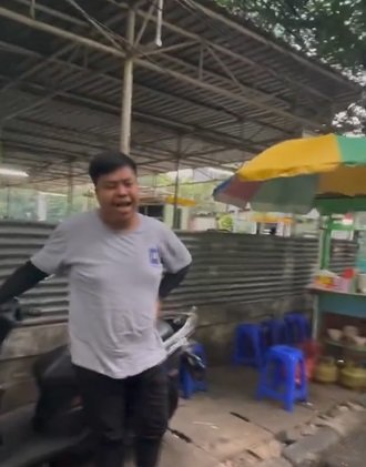 Penjual Mi Pinggir Jalan Sampai Dikira Intel Usai Didatangi Irjen Krishna Murti | merdeka.com