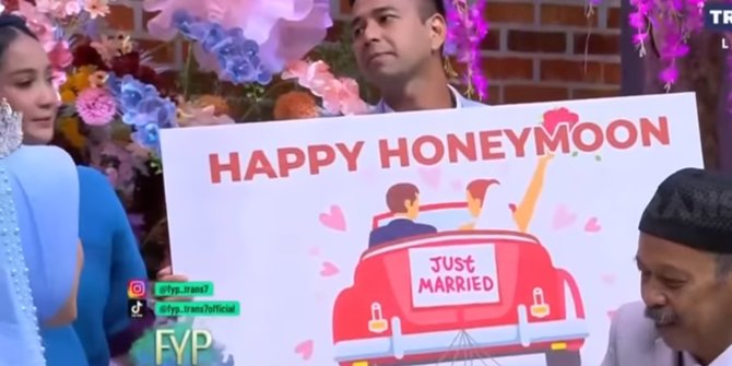 Raffi Ahmad Beri Kejutan untuk Fans, Jadi Saksi Nikah dan Beri Hadiah Honeymoon | merdeka.com