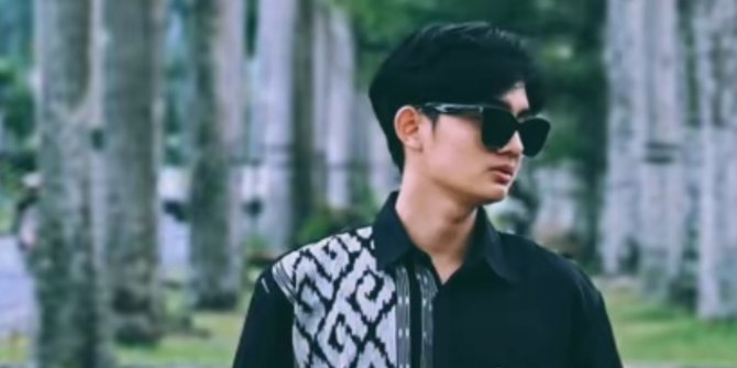 6 Fakta Zhico Nofriandika, TikToker yang Pergoki Pacarnya Selingkuh | merdeka.com